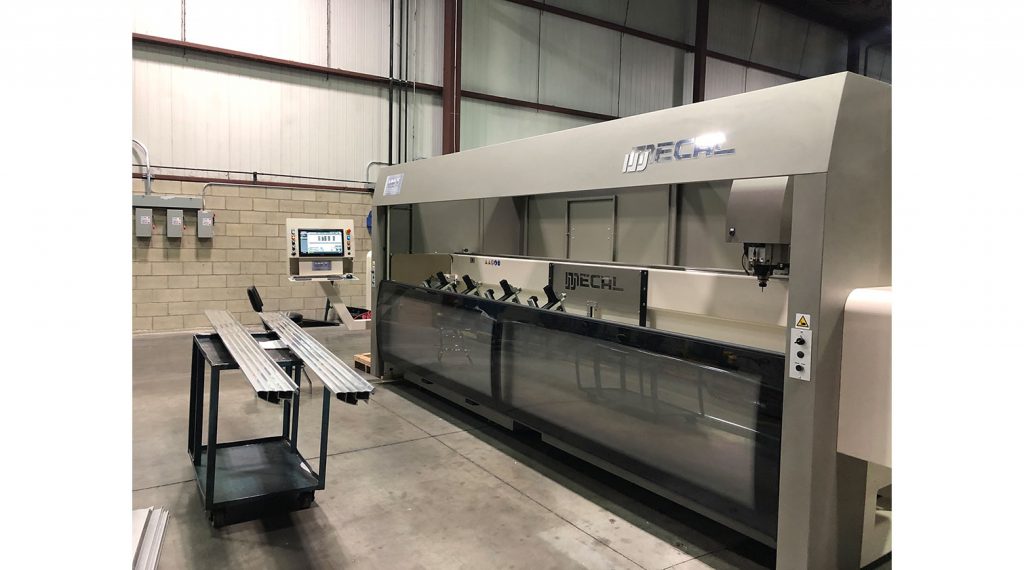 Aluminum profile CNC machining centre | MECAL KOSMOS